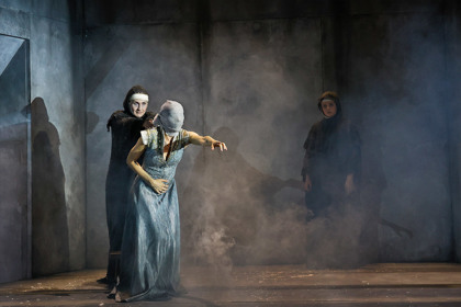 Stories of M - Macbeth (an undoing)